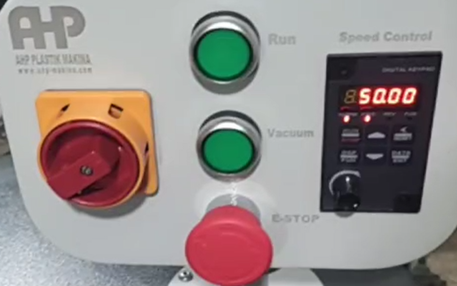 How to Use the Manual Sample Milling Machine - AHP PLASTIK MAKINA